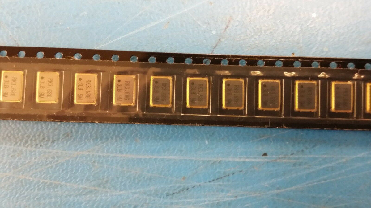 (5) CO4305-3.6864 RALTRON CRYSTAL OSCILLATOR 3.6864 MHz CMOS 3.3V 50PP – Specialty Parts ...